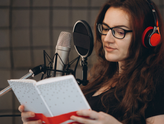 Find Acting and Performing Jobs - StarNow